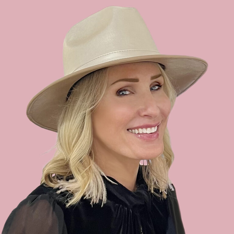 About – Agency Showroom